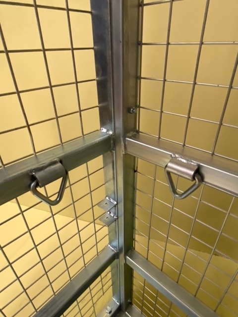Gas Cylinder Mesh Cage - S&S Gas Cages